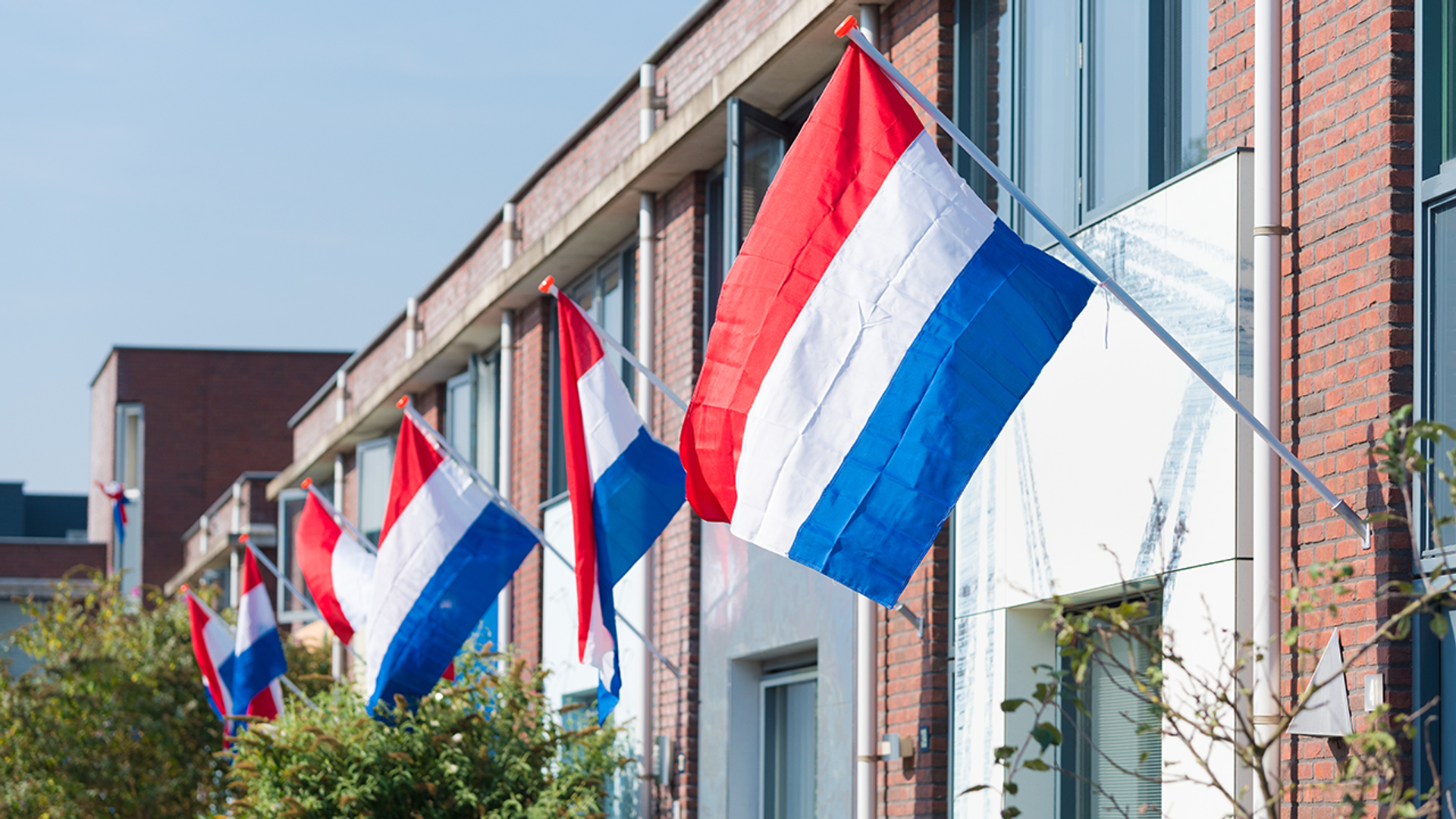 Bevrijdingsdag op 5 mei: ben je vrij of moet je werken? - Kassa - BNNVARA