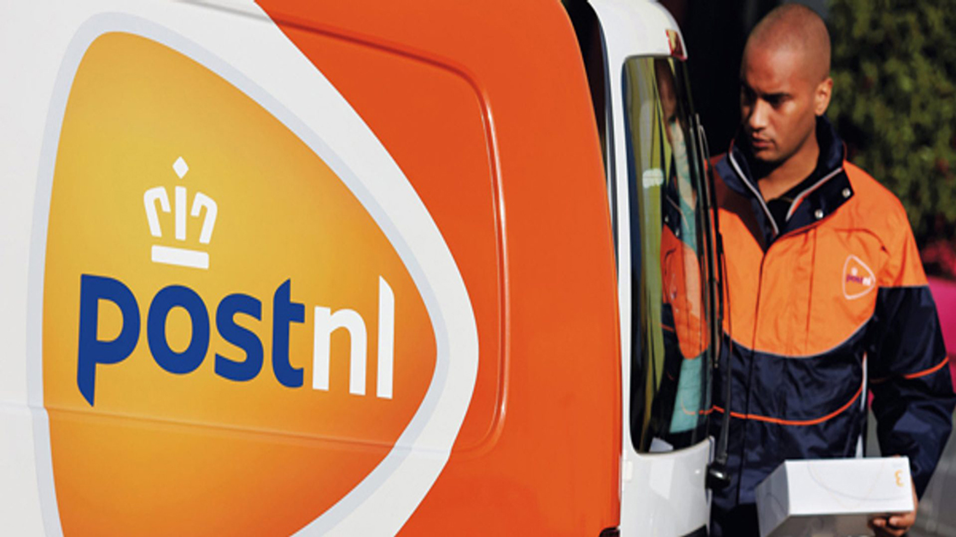 Einde aan PostNL-servicepunten in winkels Albert Heijn - Kassa - BNNVARA